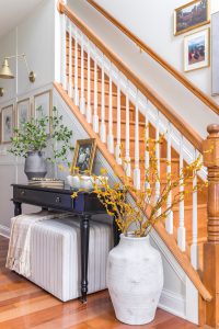 How To Style A Console Table (Console Table Decorating Ideas) - Lantern ...