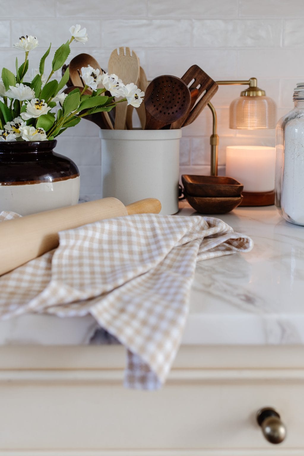 Tips to Styling Your Kitchen Counters - Lantern Lane Designs